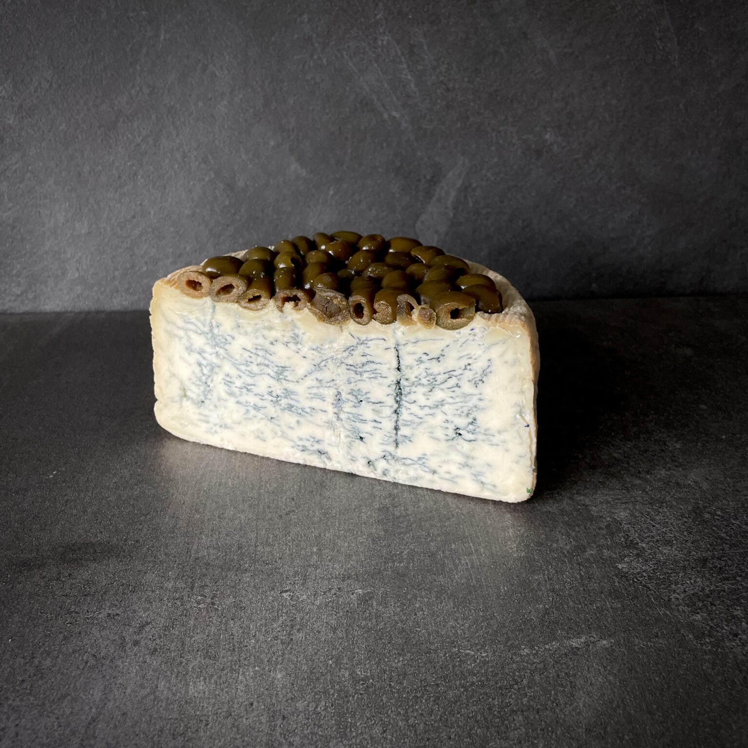 Blue Martini - La Ferme Black River Game Farm